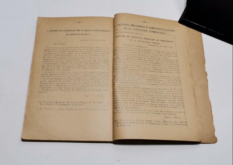 1923 LOZAN BARIŞ ANLAŞMASI KİTABI - Bayrak Müzayede 1923 LOZAN BARIŞ ANLAŞMASI KİTABI - Bayrak Müzayede