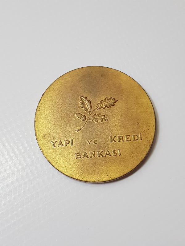 1966 YAPI VE KREDİ BANKASI DEV BOY NADİR MADALYON - Bayrak Müzayede 1966 YAPI VE KREDİ BANKASI DEV BOY NADİR MADALYON - Bayrak Müzayede